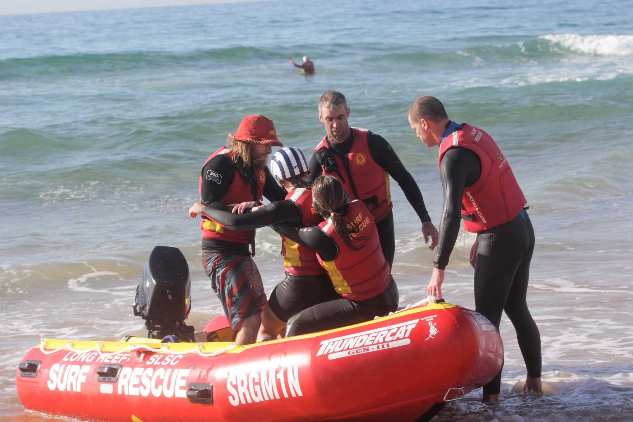 New IRB crew and drivers - Long Reef SLSC